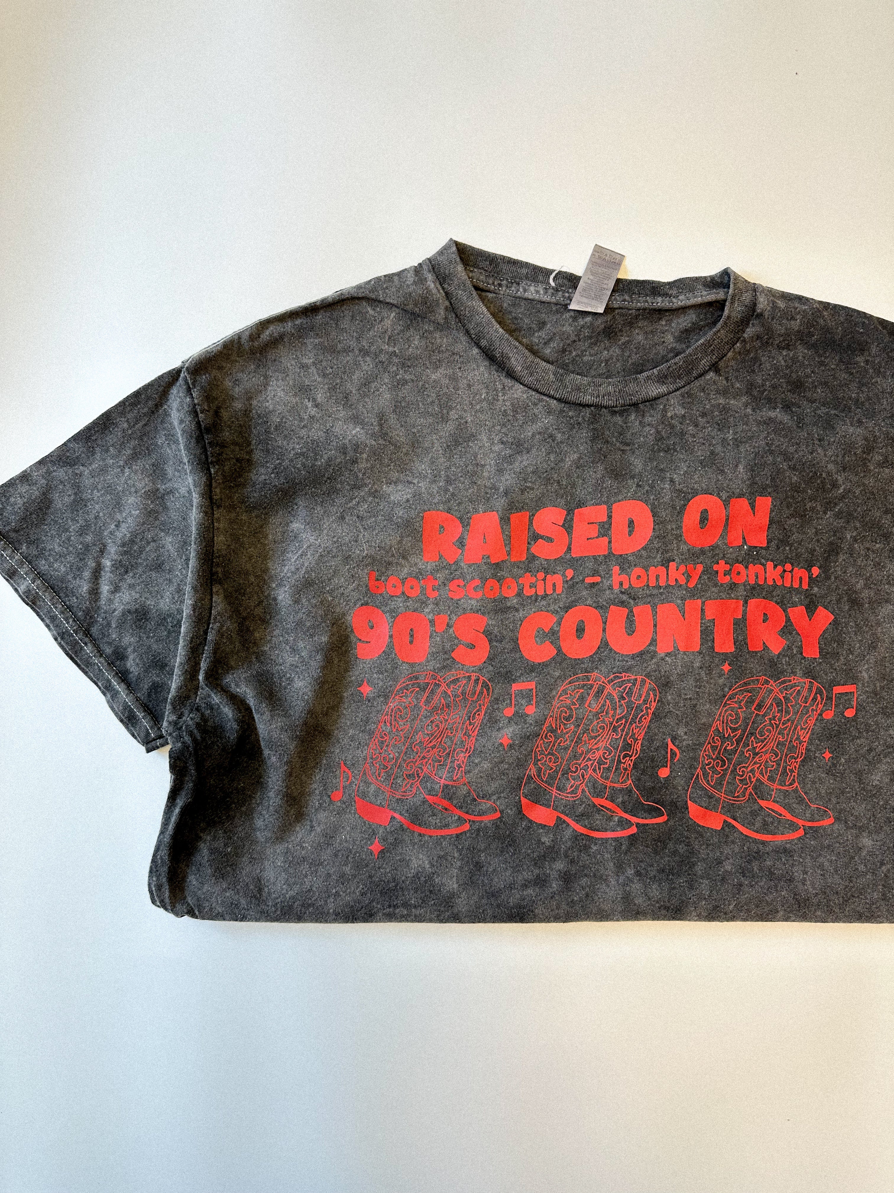 RAISED ON 90s COUNTRY - ADULT TEE – Little Hunters Wife